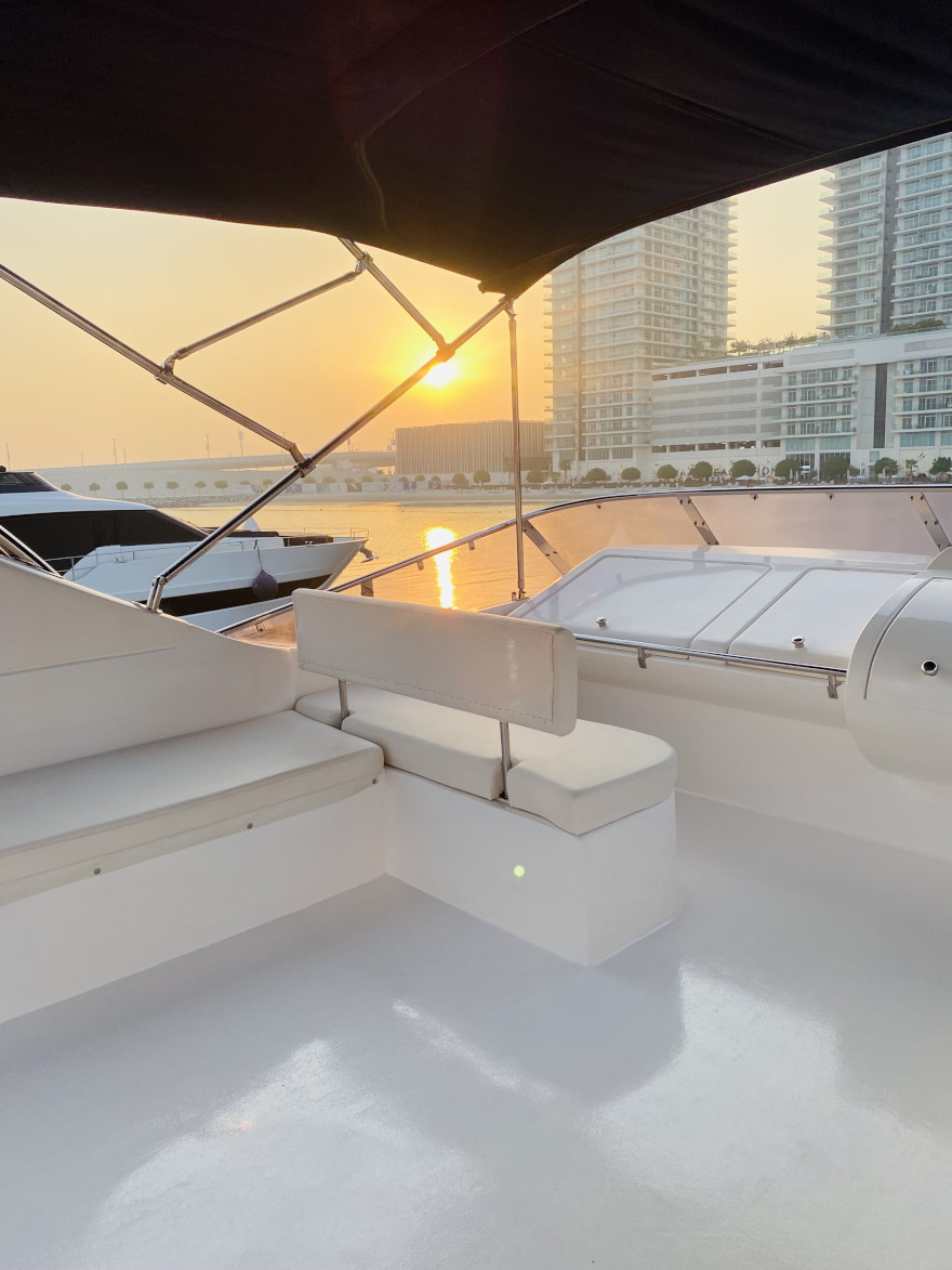 Queen Majesty 66 FT Yacht – The Queen Yachts